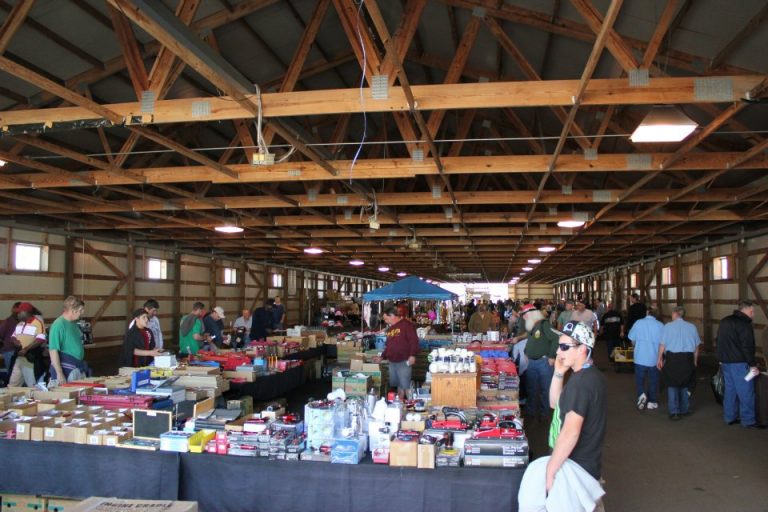 Vendors Inside 10′ x 16′ space for parts – Moultrie Automotive Swap Meet